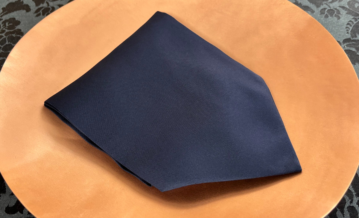 MARIANA - Hand-Dyed Plain Deep Blue Silk Day Cravat – Cravat Club