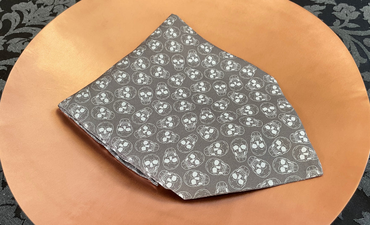 QUORTHON - Printed Silk Day Cravat - Cravat Club London