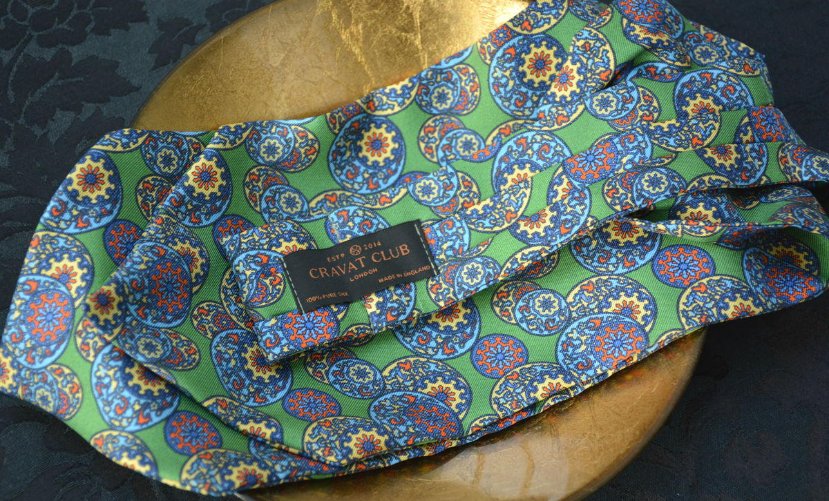 ZIAN - Printed Silk Day Cravat - Cravat Club